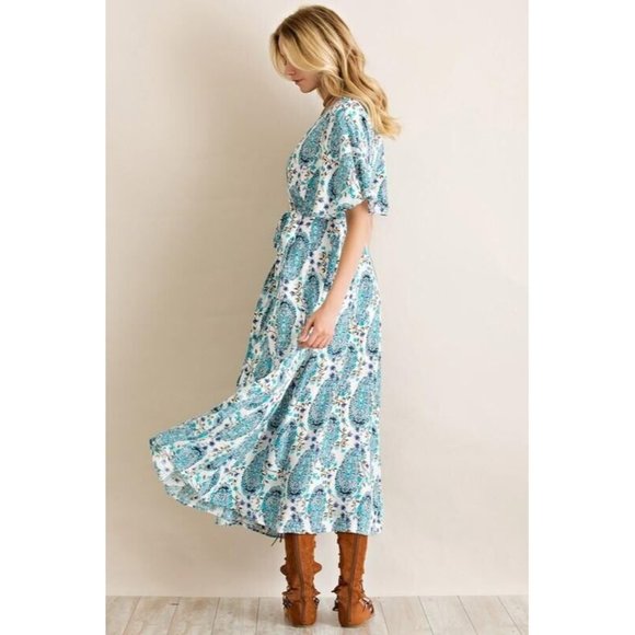 entro | Dresses | Blue White Paisley Entro Boho Peasant Low Cut Flutter ...